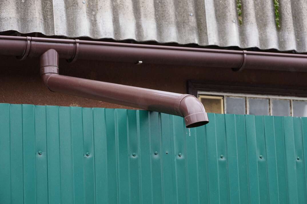 Water Drainage Law How To Stop Water Runoff From Neighbor s Yard 